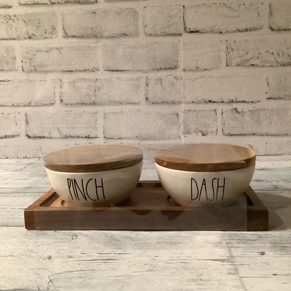 Rae Dunn | Kitchen | Rae Dunn Pinch Dash With Wood Lids Tray | Poshmark
